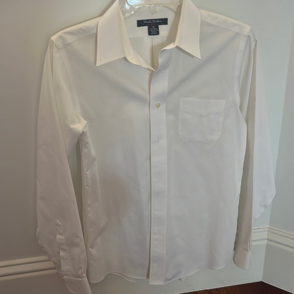 Brooks Brothers | Shirts & Tops | Brooks Brothers White Button Down Shirt | Poshmark